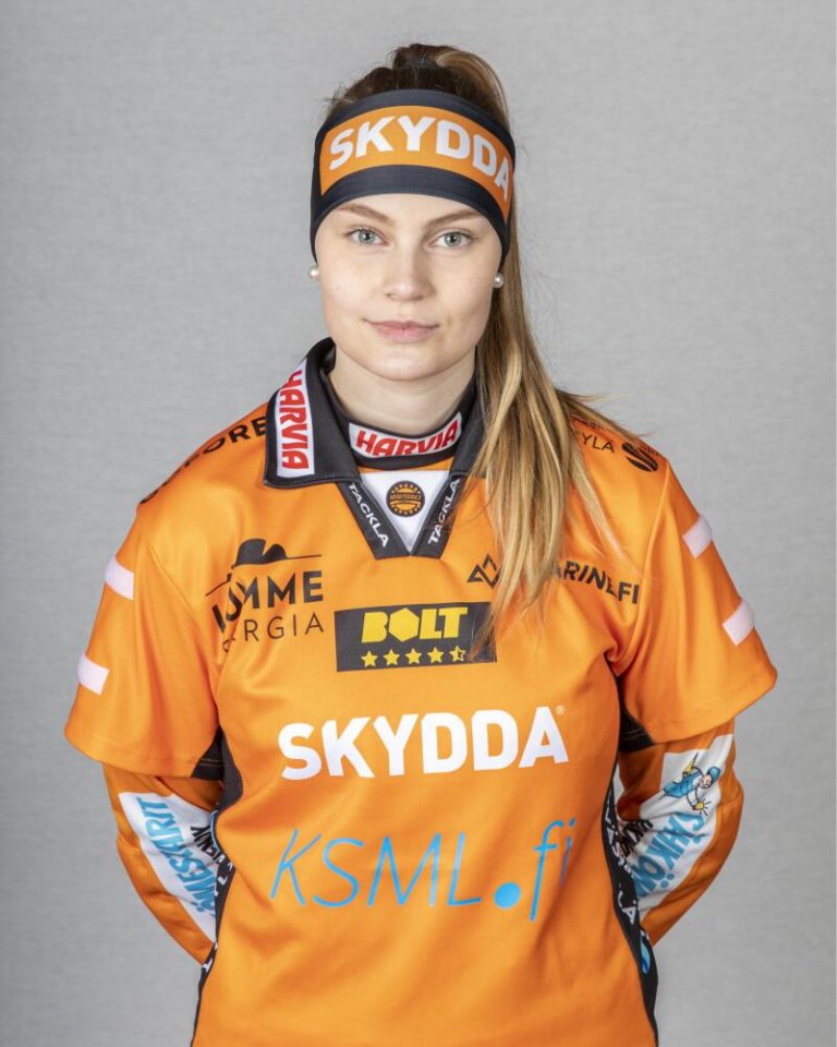 Kirittärien Fanikatsomo haastatteli Iiris Rautiota - Kirittäret